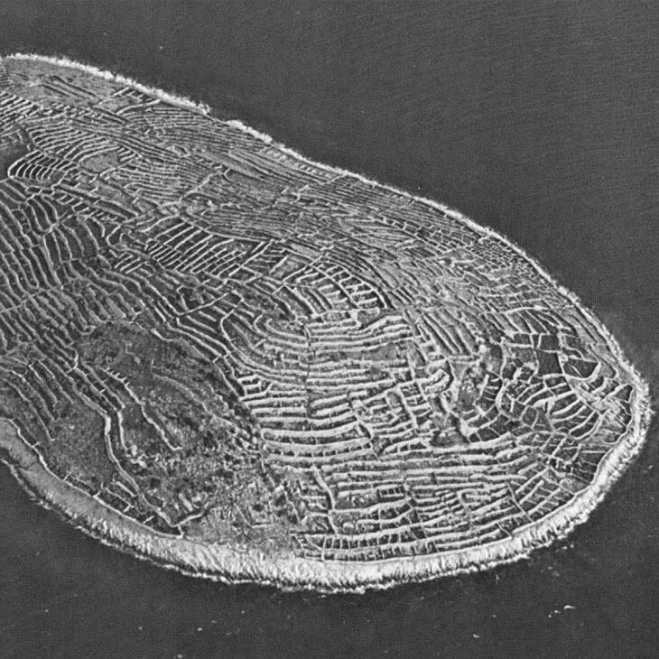 Bavljenac, The Island of 1000 Walls - Senses Atlas